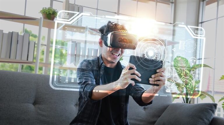 The Future of AR/VR in Mobile App Development